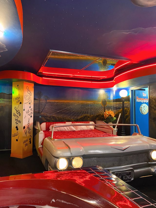 A Pretty Cool Hotel Tour, de ruta por los hoteles más kitsch de EEUU