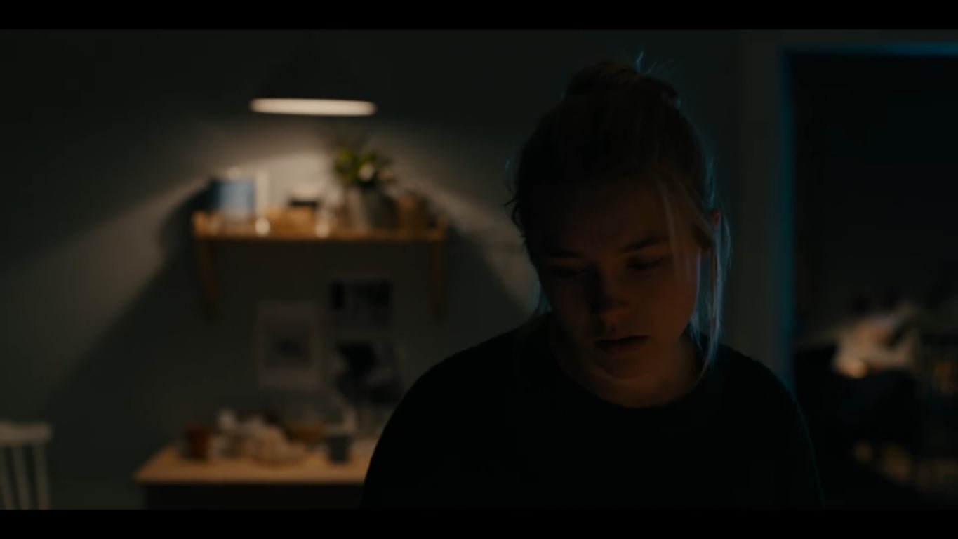 Cómo pervierte Midsommar las reglas del terror